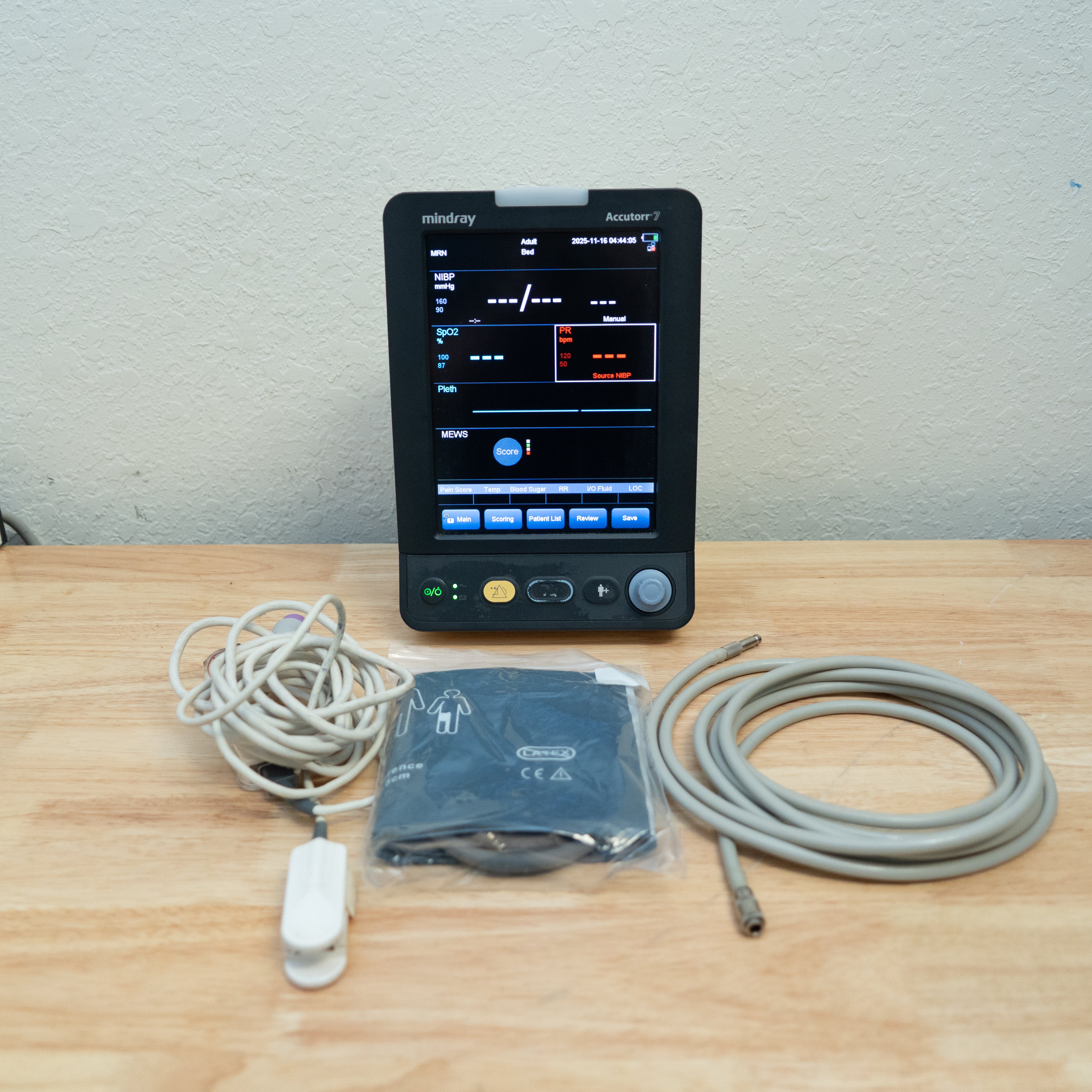 Mindray Accutorr 7 Vital Signs Monitor w accessories HB-76014025 ...