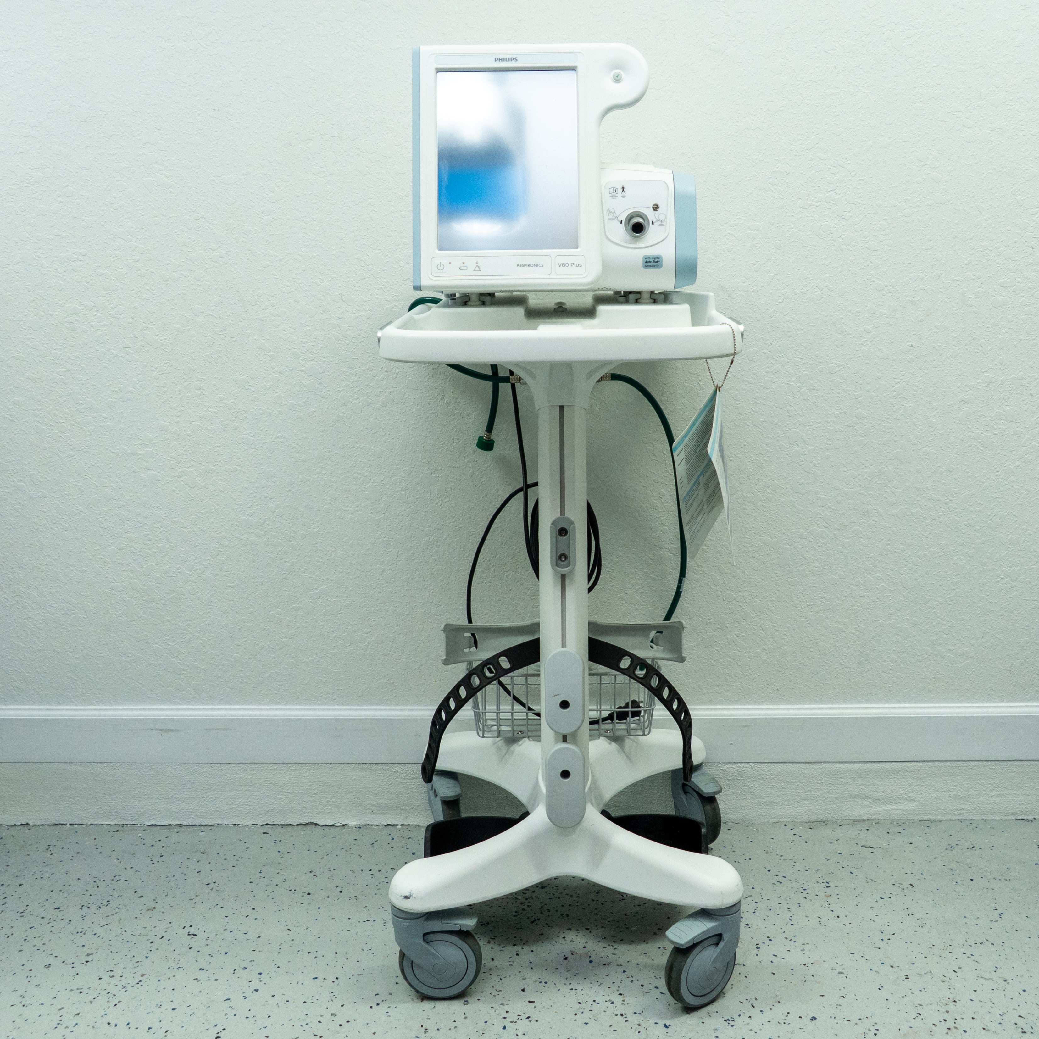 Philips Respironics V60 Plus Ventilator with Rolling Stand ...